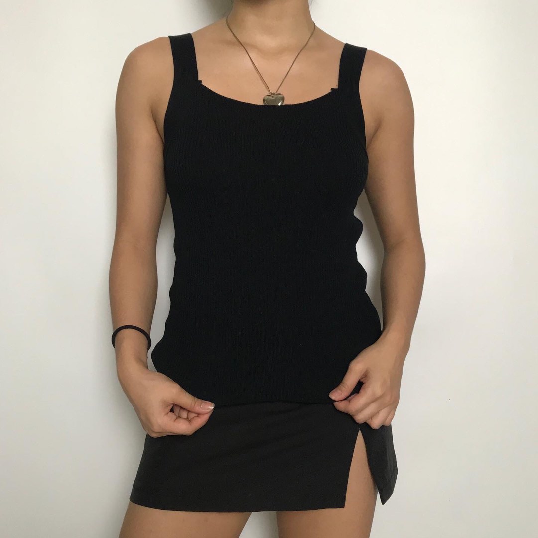 HQ ribbed square neck, Women's Fashion, Tops, Sleeveless on Carousell