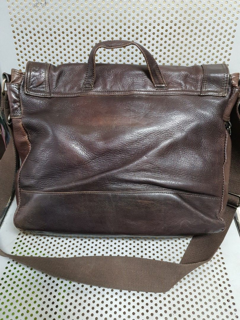 Kenneth Cole genuine leather messenger bag for men, Men's Fashion, Bags ...