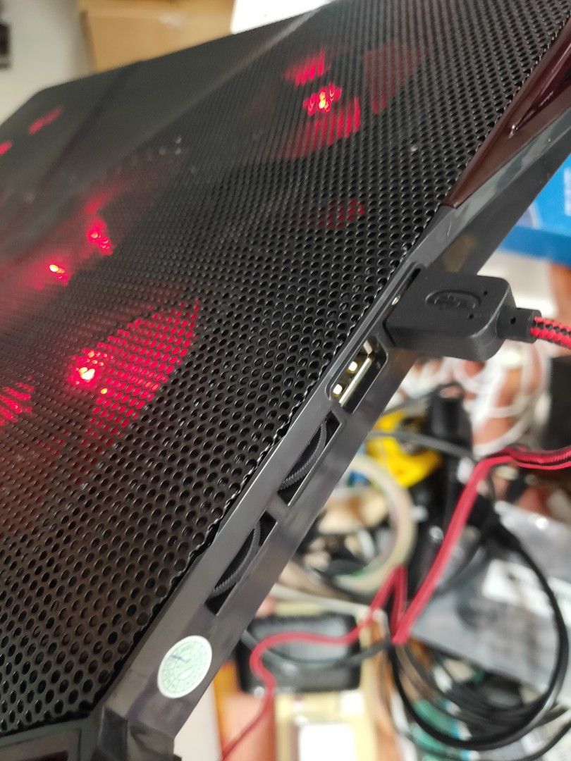 KLIM cyclone laptop cooling stand, Computers & Tech, Parts ...