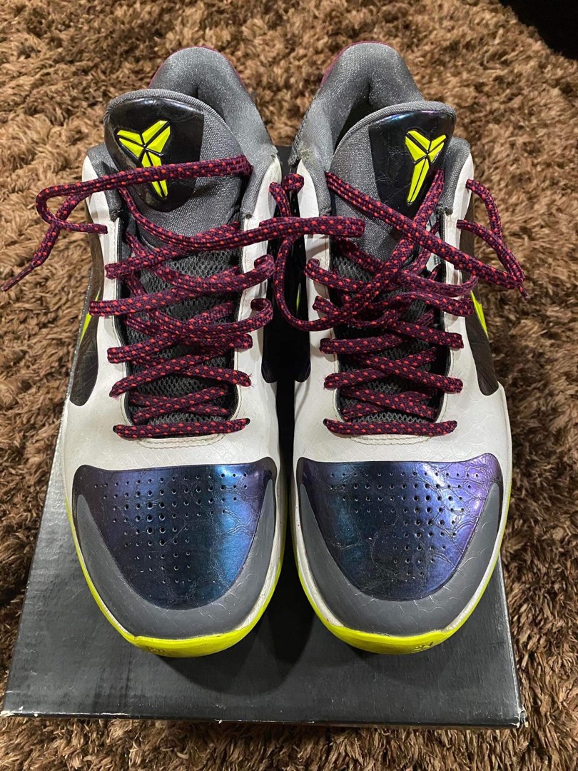 Kobe 5 Chaos, Men's Fashion, Footwear, Sneakers on Carousell