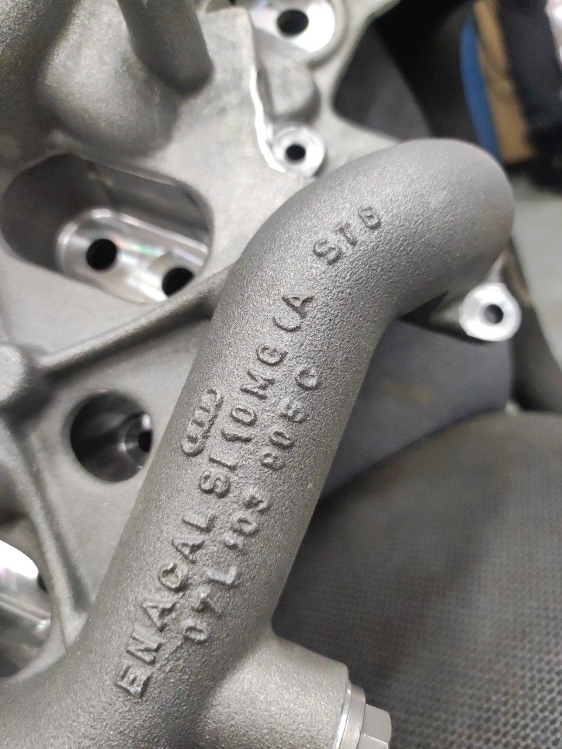 Lamborghini Gallardo LP570 Audi R8 V10 engine oil sump, Car Accessories ...