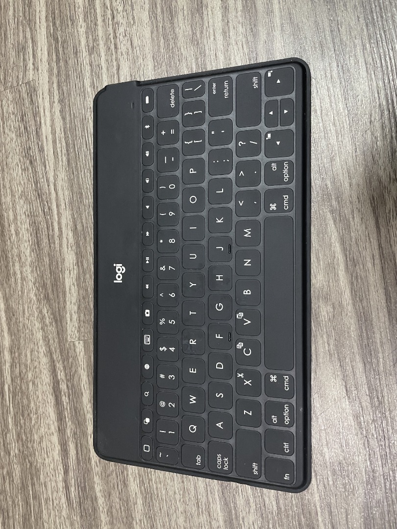 Logitech Keys-To-Go Ultra Slim Keyboard, Computers & Tech, Parts ...