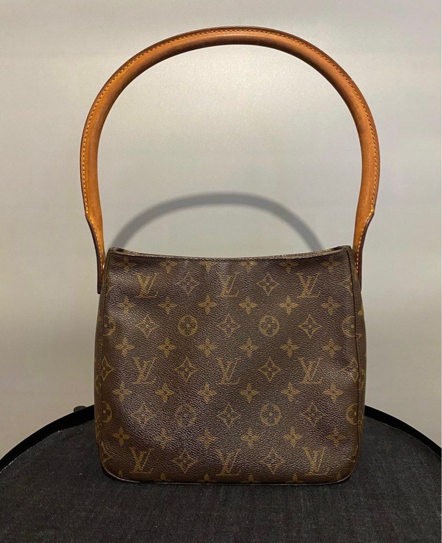 LOUIS VUITTON LV LOOPING MM, Luxury, Bags & Wallets on Carousell