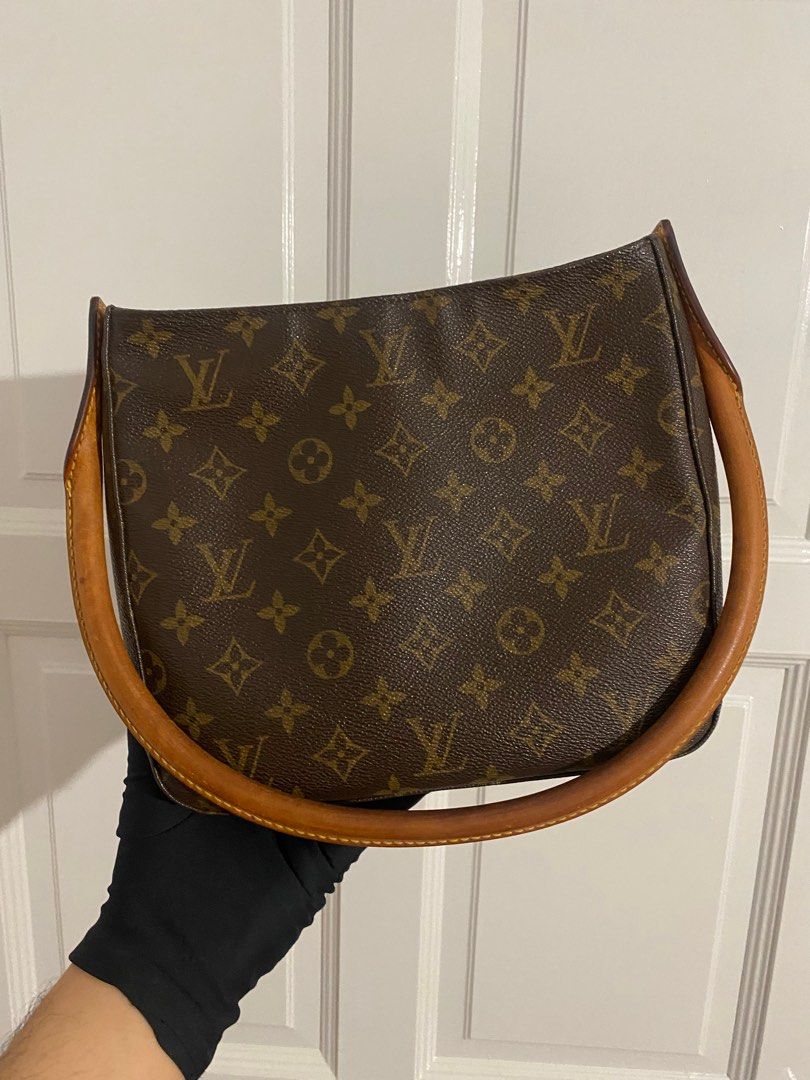LOUIS VUITTON LV LOOPING MM, Luxury, Bags & Wallets on Carousell