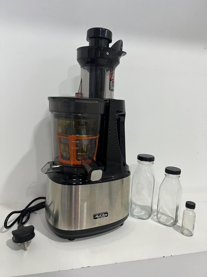 Mark Leong Titan Juicer pro series, TV & Home Appliances, Kitchen Appliances, Juicers, Blenders ...