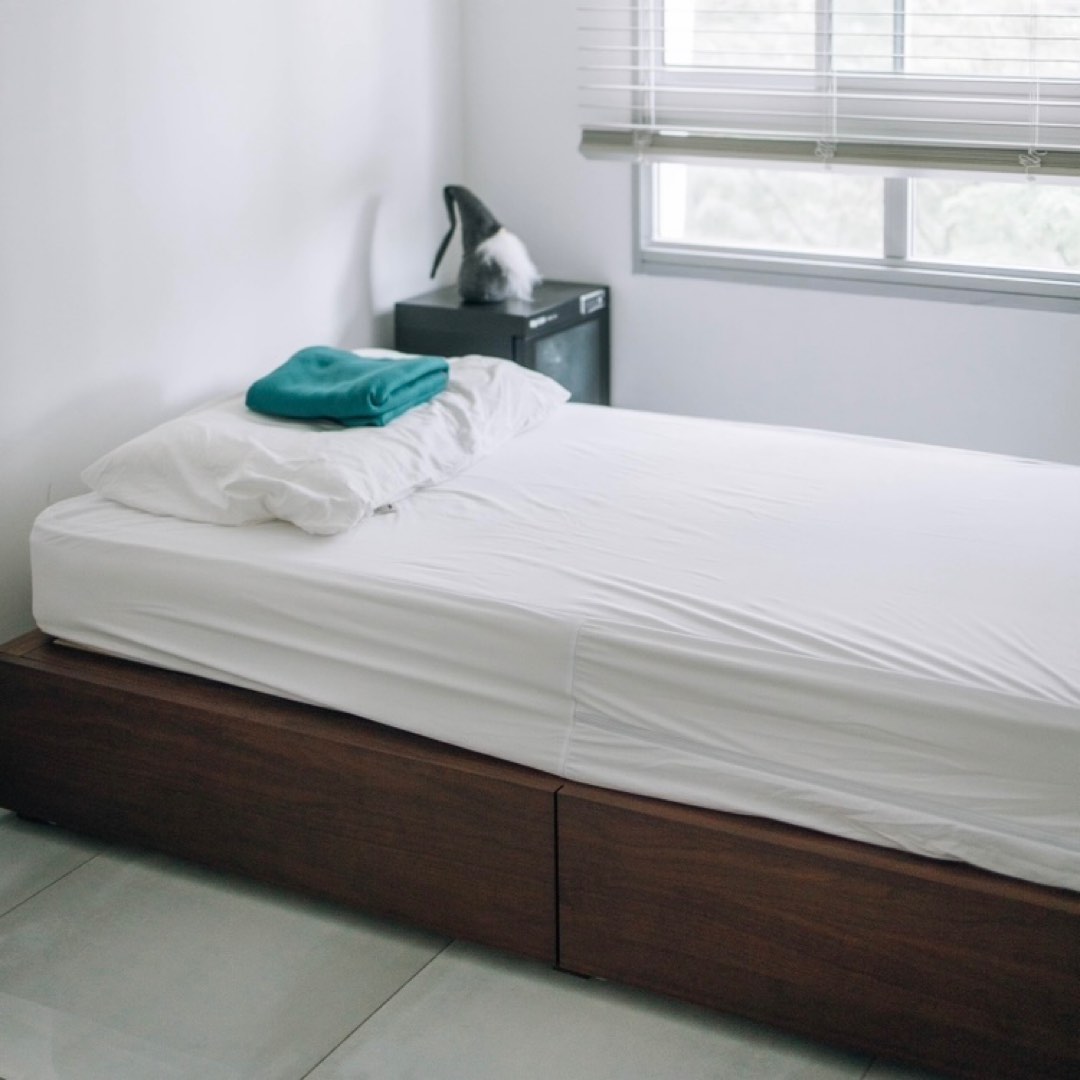 MUJI Storage Bed and Mattress Set, Furniture & Home Living, Furniture ...