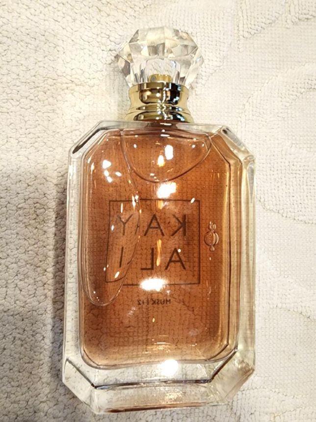 Musk 12 Kayali EDP 100ML Full Bottle, Beauty & Personal Care, Fragrance ...