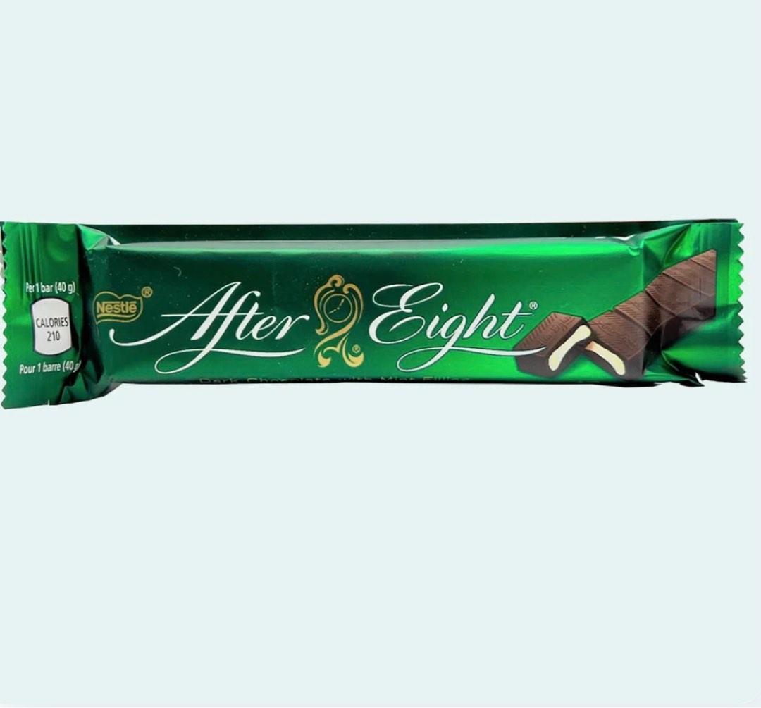 Nestle After Eight mint dark chocolate bar 40g 薄荷朱古力 黑朱古力, 嘢食 & 嘢飲, 包裝 ...