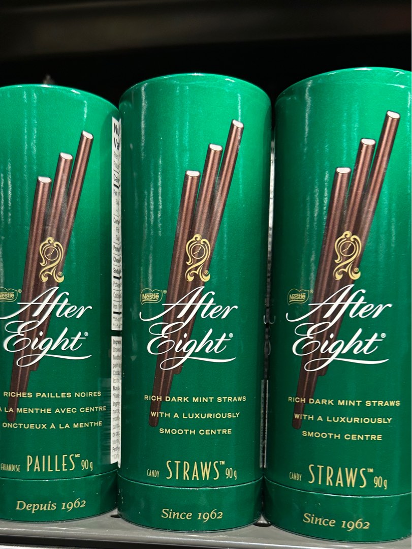 Nestle After Eight Rich Dark Mint Straws 90g 薄荷朱古力, 嘢食 & 嘢飲, 包裝食物&即食食物 ...