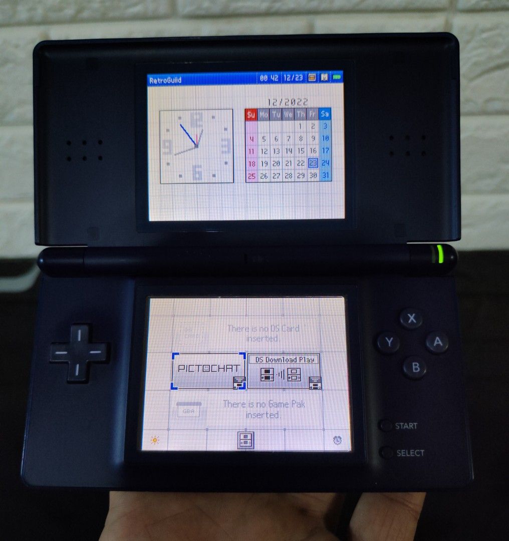 Nintendo DS Lite Enamel Navy + R4 White 32Gb Full of Games Bundle ...