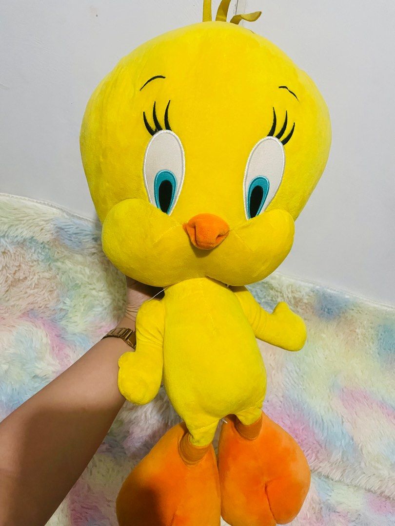 Original Giant Tweety Bird, Hobbies & Toys, Toys & Games on Carousell