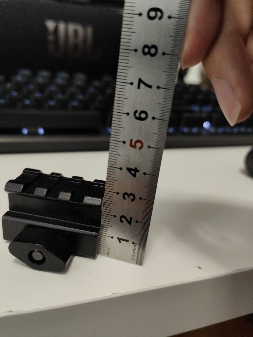 Pic rail riser, Hobbies & Toys, Toys & Games on Carousell