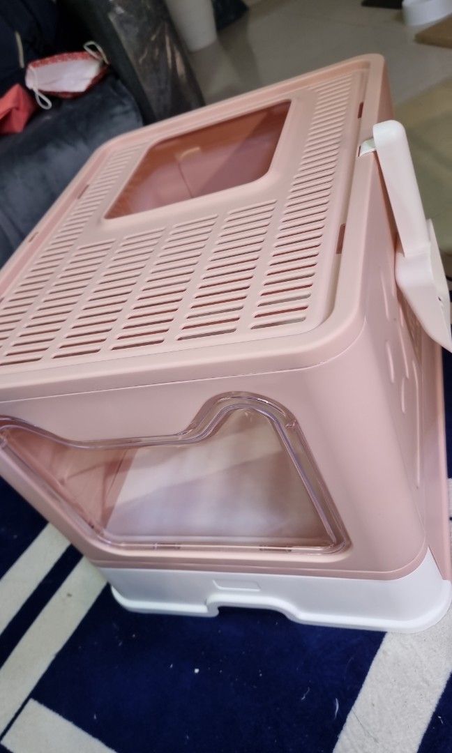 Pink Litter Box, Pet Supplies, Homes & Other Pet Accessories on Carousell