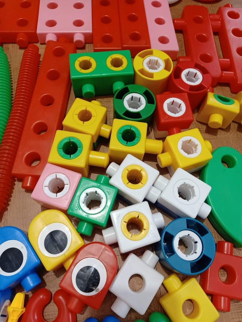 Pipes & Tubes Linking Toys, Hobbies & Toys, Toys & Games on Carousell
