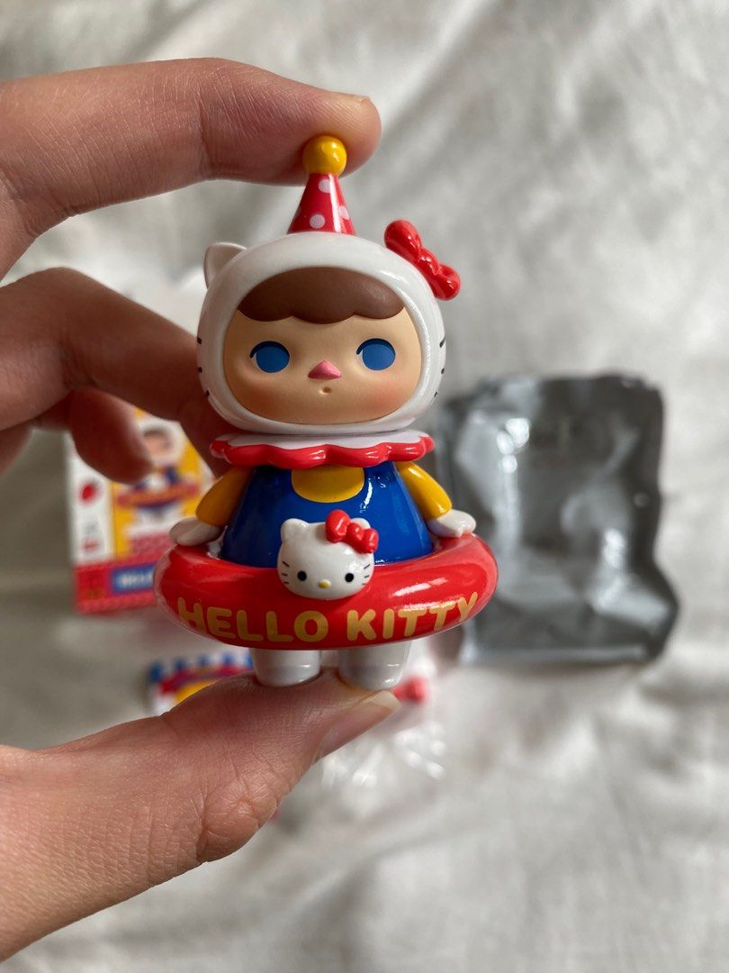 Popmart Hello Kitty x Pucky, Hobbies & Toys, Toys & Games on Carousell