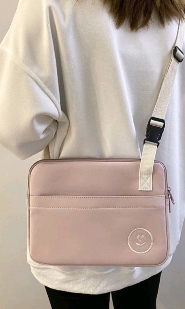 Smiley Laptop Bag (dusty pink), Computers & Tech, Parts & Accessories ...