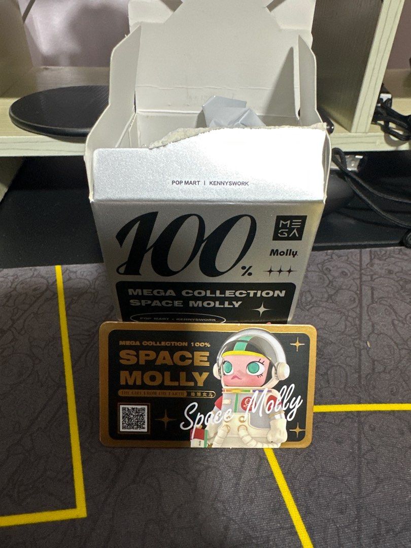 PopMart : Space Molly Secret Rare! 100%, Hobbies & Toys, Toys & Games ...