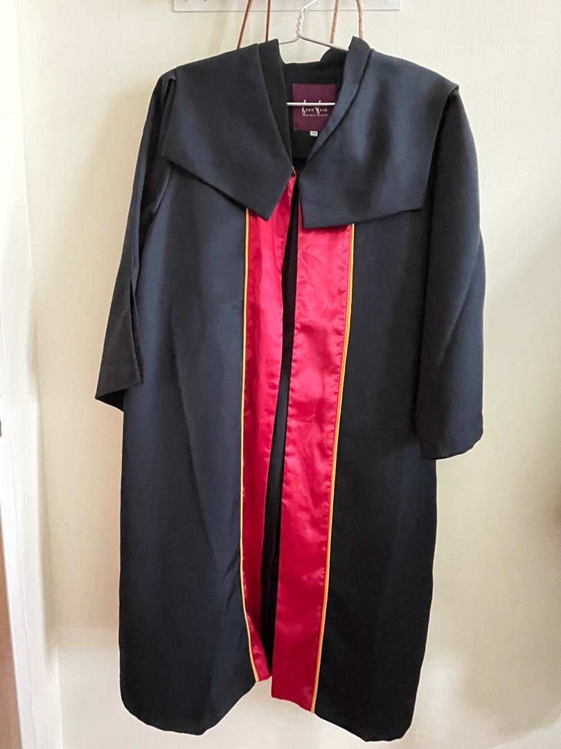 TEMASEK POLYTECHNIC graduation gown, Women's Fashion, Coats, Jackets ...