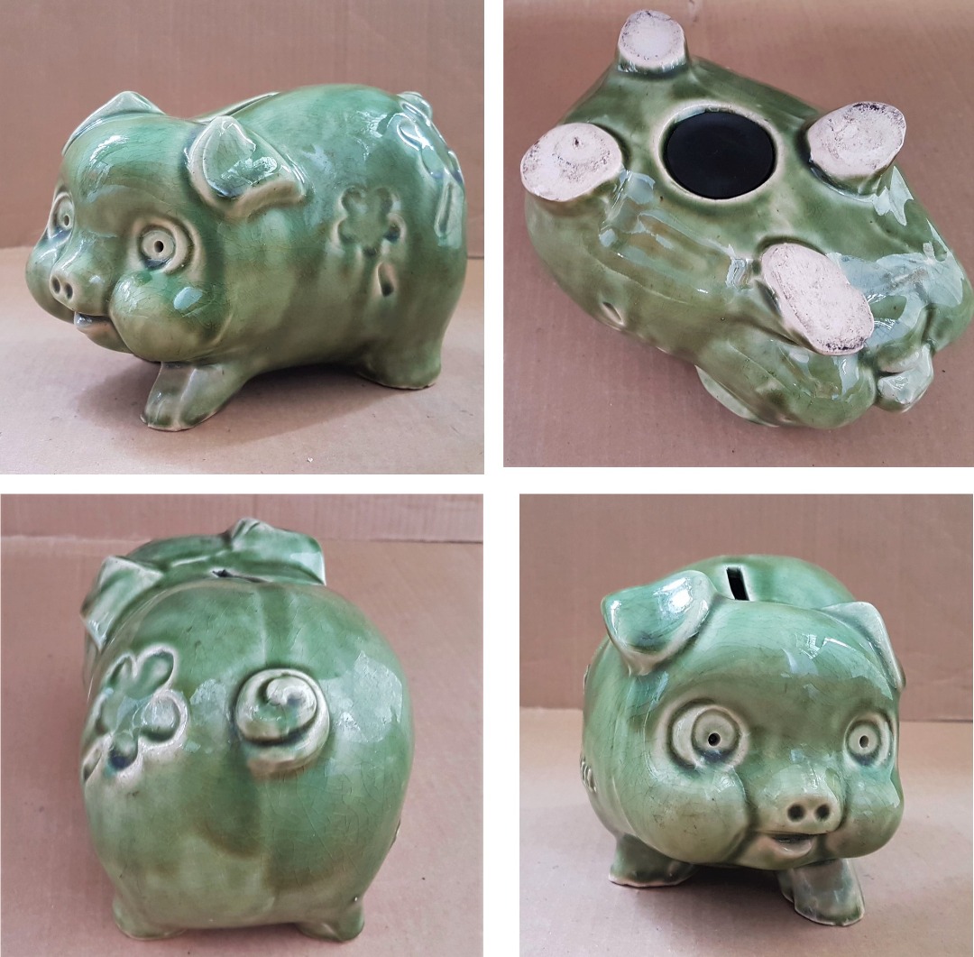 Vintage Coin Bank Souvenir, Piggy Bank, Singapore Building Society, Singapore Finance Limited ...
