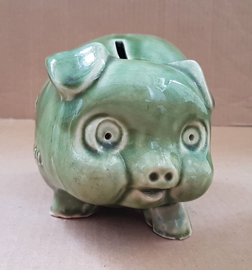 Vintage Coin Bank Souvenir, Piggy Bank, Singapore Building Society, Singapore Finance Limited ...