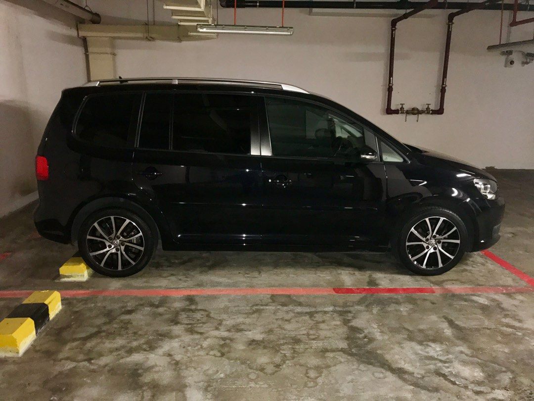 Vw Touran 1.6 tdi rims, Car Accessories, Tyres & Rims on Carousell