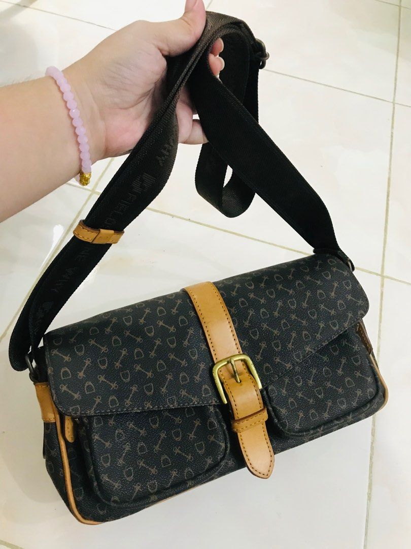 Why bag, Women's Fashion, Bags & Wallets, Cross-body Bags on Carousell