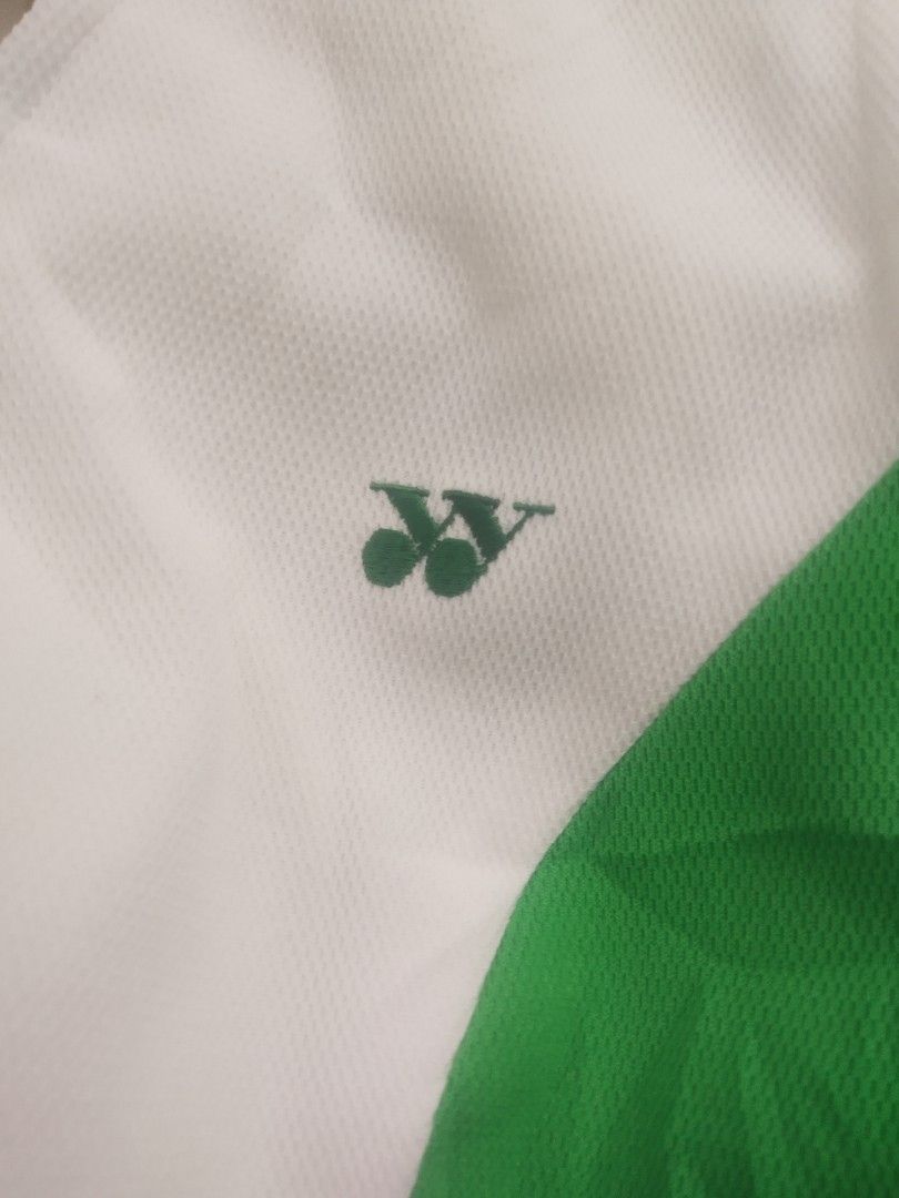Yonex dres bulutangkis, Olah Raga, Baju Olahraga di Carousell