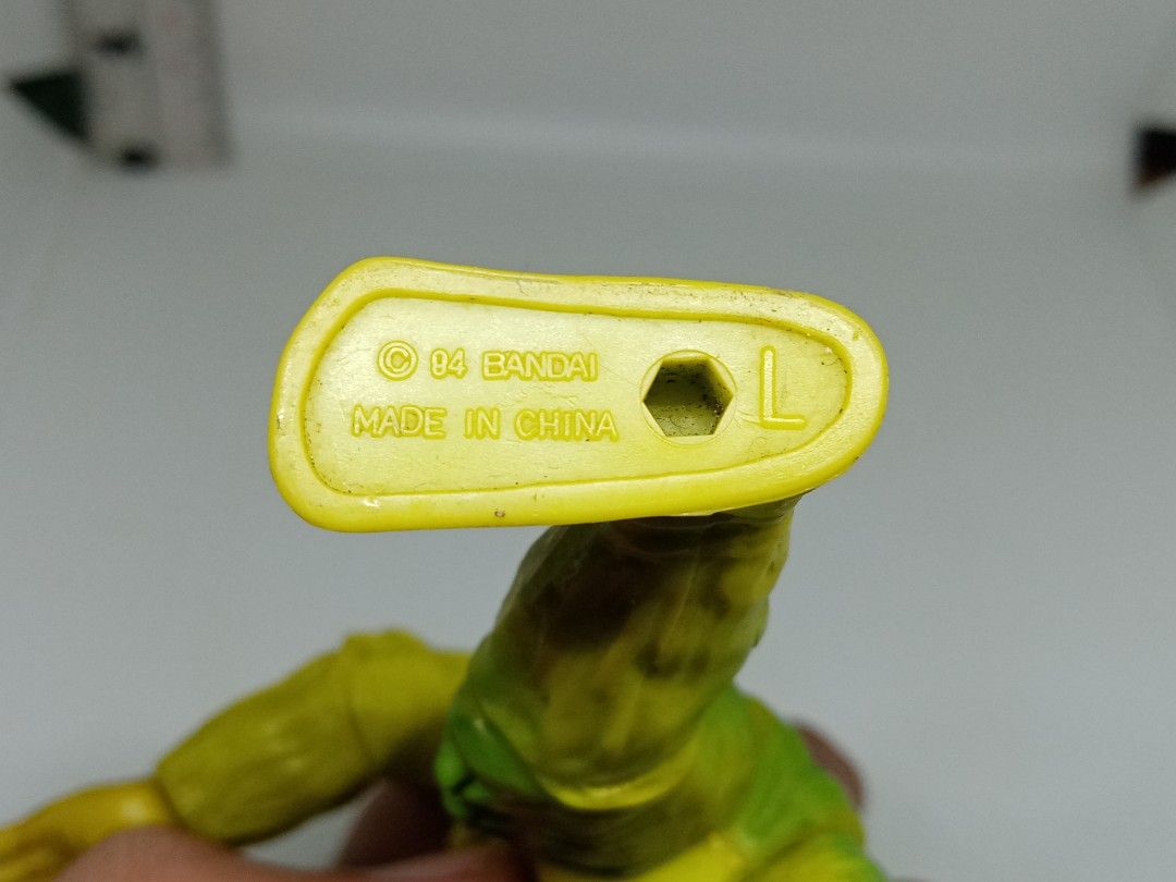 1994 Mighty Morphin Power Rangers Evil Space Alien Snapping Chest ...