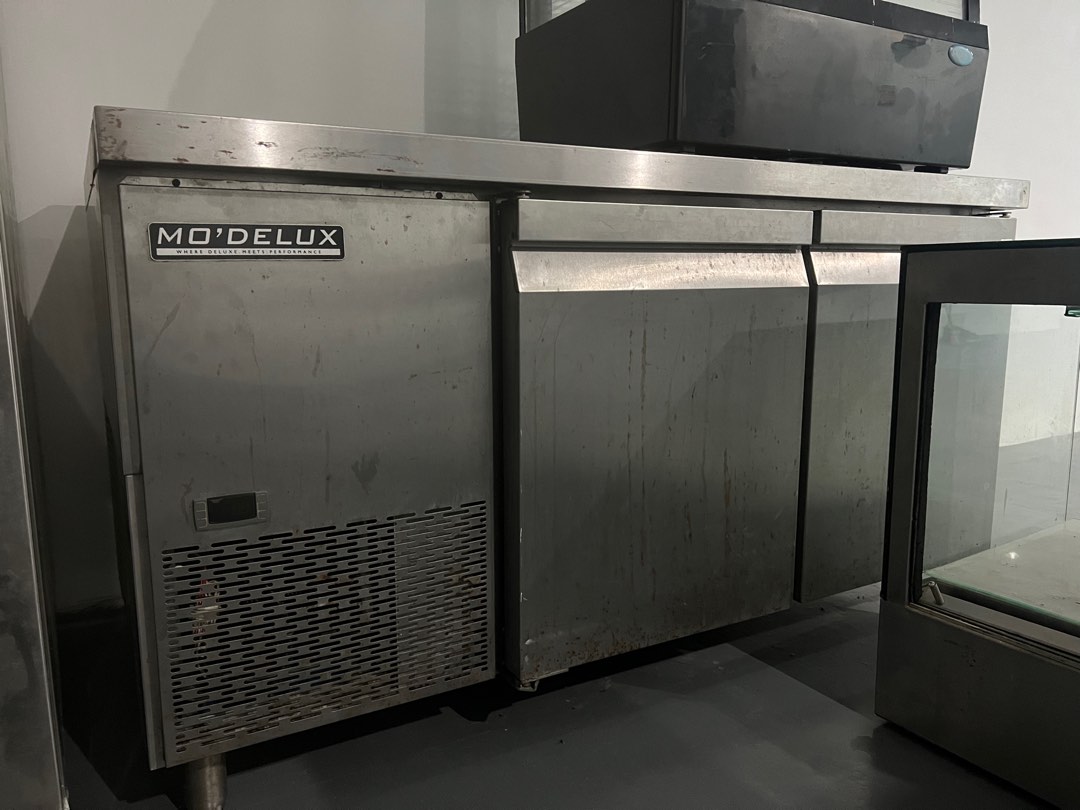 2 Door Counter Chiller, Furniture & Home Living, Kitchenware ...