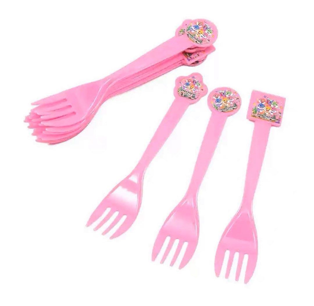 Baby Shark Forks and Spoons, Hobbies & Toys, Stationery & Craft ...