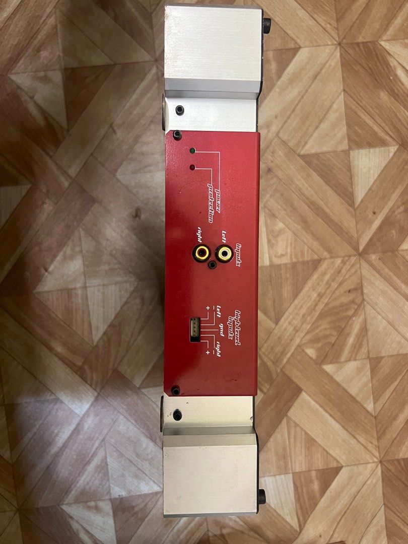 BOSS REV535 Two channels 400W High Amp, Audio, Soundbars, Speakers & Amplifiers on Carousell