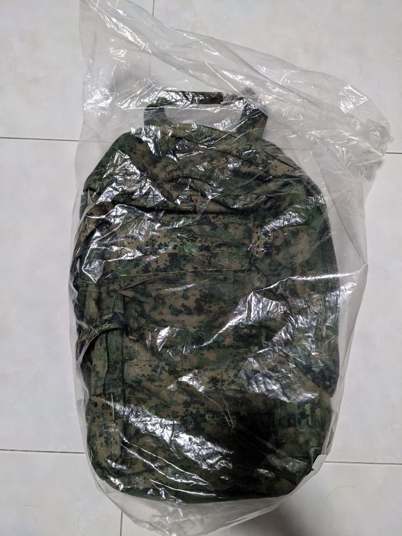 Brand New SAF Assault Bag, Men's Fashion, Bags, Backpacks on Carousell