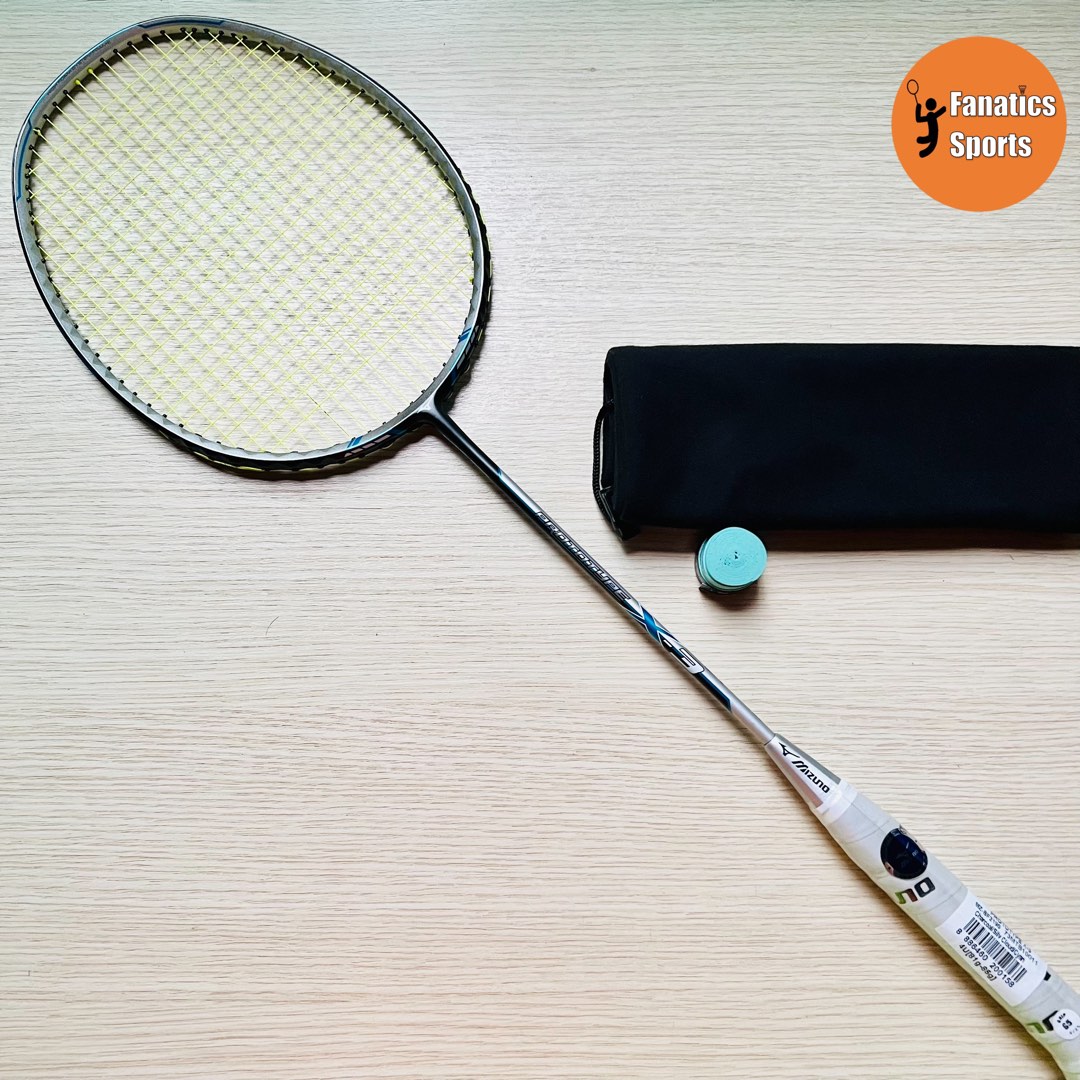 [Bundle] Brand New Mizuno Prototype X-3 Badminton Racket strung with ...