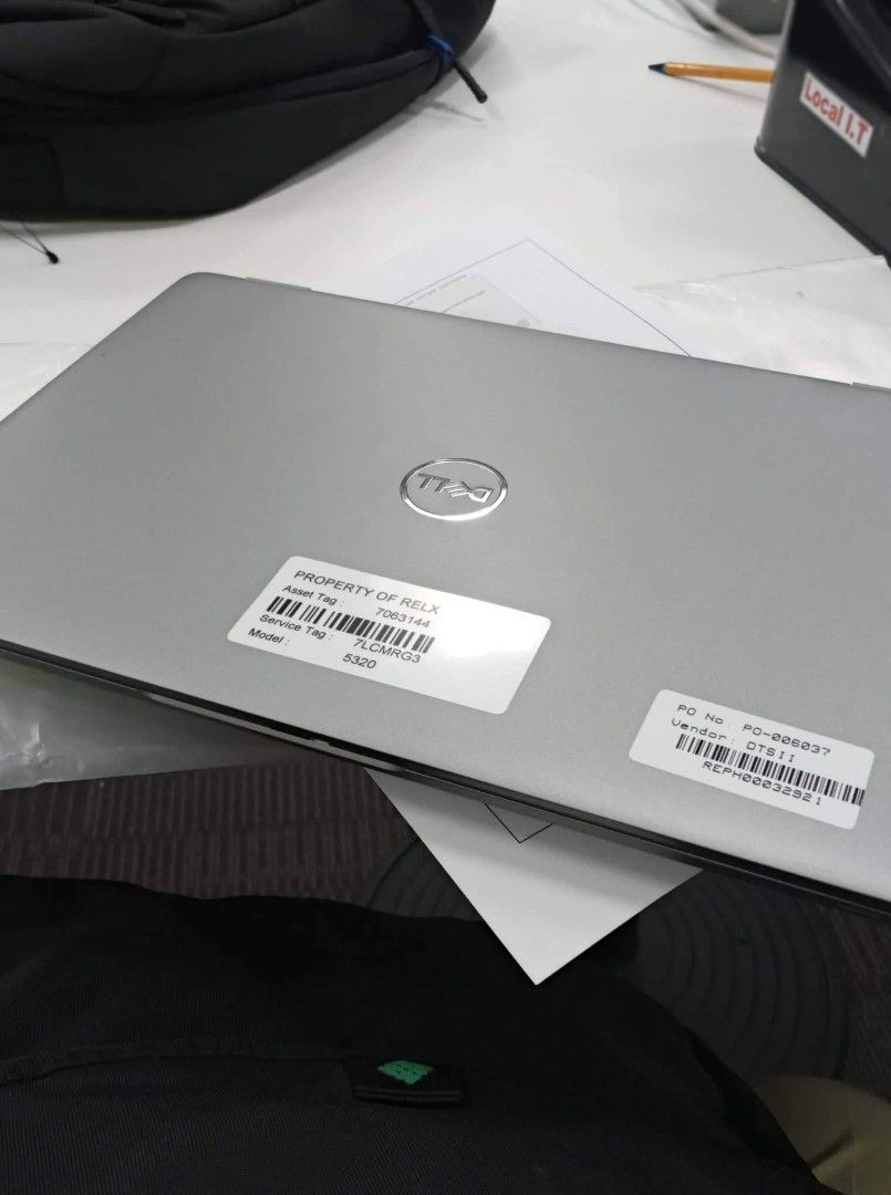 Buying ako broken laptop office disposal, Computers & Tech, Laptops ...