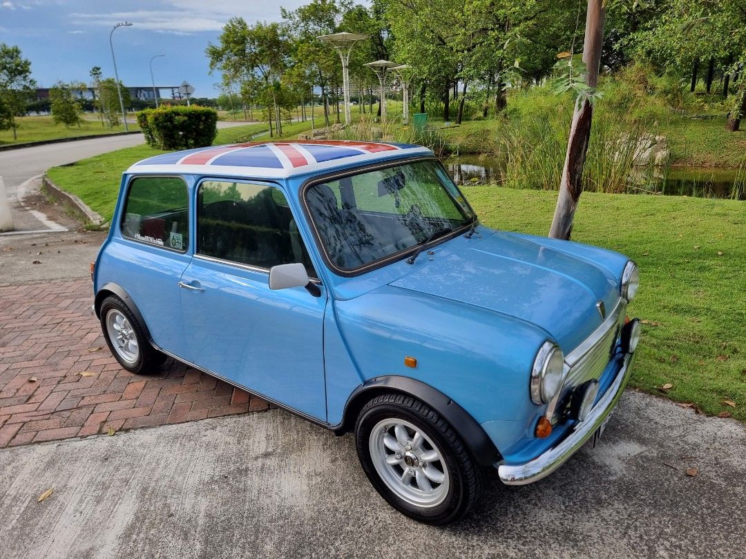 Classic mini 1.3i (Japan SPI) manual, Cars, Cars for Sale on Carousell