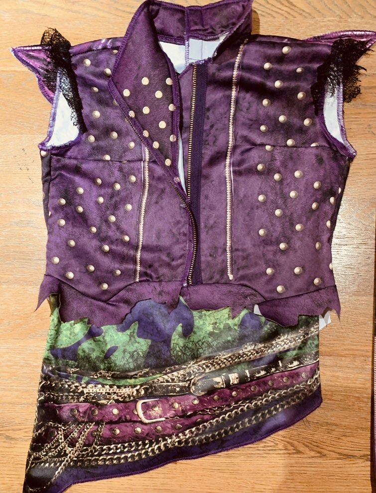 Costume - Descendants Mel, Babies & Kids, Babies & Kids Fashion on ...