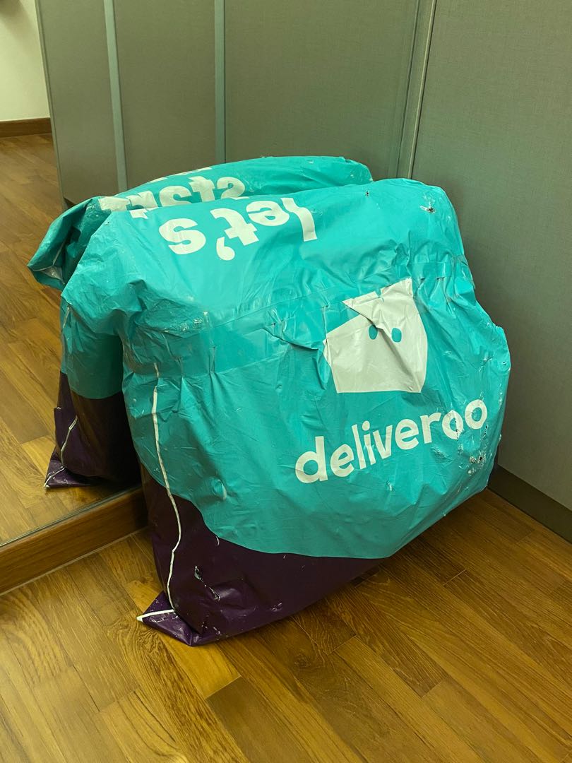 Deliveroo whole set gear, Everything Else on Carousell