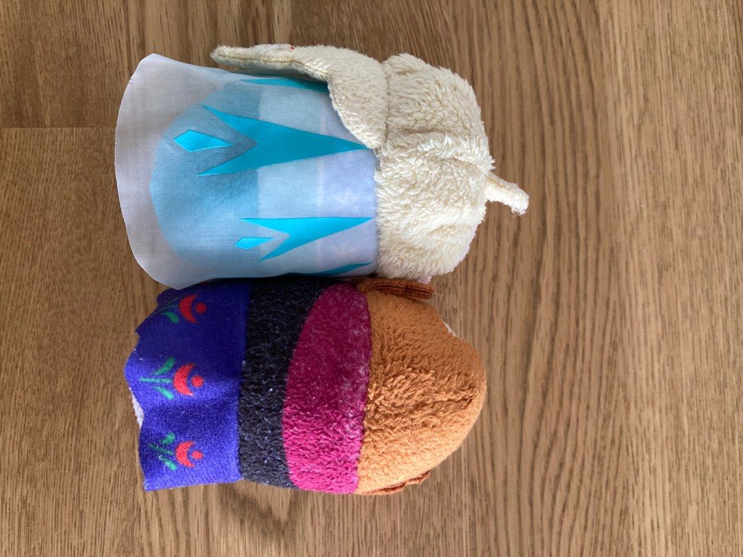 Disney Tsum Tsum Anna & Elsa Frozen, Hobbies & Toys, Toys & Games on ...