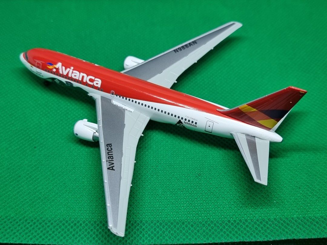 Dragon Wings Avianca B767-200 1:400scale Diecast metal, Hobbies & Toys ...