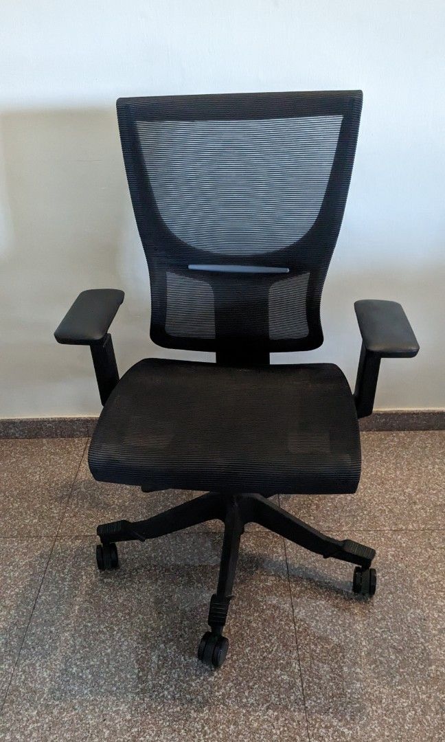 Ergotune Classic Office Chair, Furniture & Home Living, Furniture ...