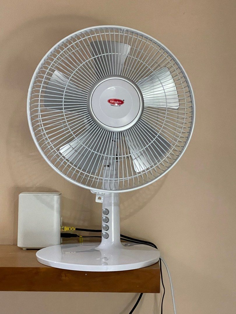 EuropAce Table Fan, Furniture & Home Living, Lighting & Fans, Fans on ...