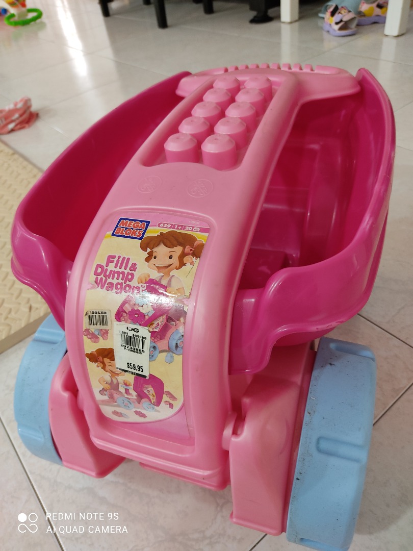 Full & dump pink wagon for toddlers, Hobbies & Toys, Toys & Games on ...