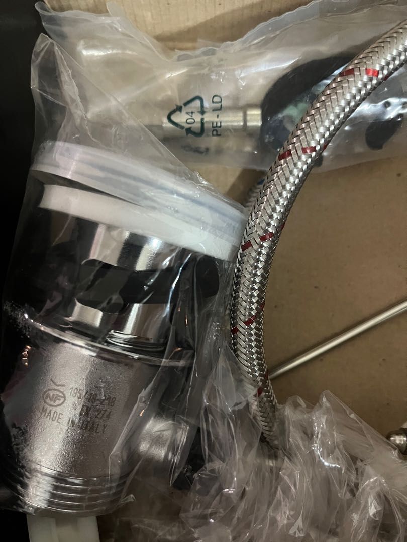 全新Gessi Emporio 38601#031 洗手龍頭 basin mixer, 家庭電器, 廚房電器, 打蛋器及廚師機 - Carousell