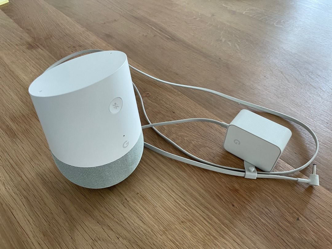 Google Home (1st gen), Mobile Phones & Gadgets, Other Gadgets on Carousell