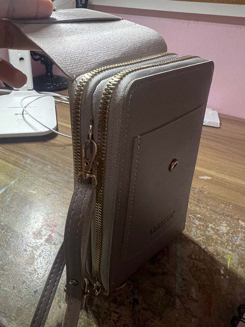 grey compact crossbody bag, Women's Fashion, Bags & Wallets, Cross-body Bags on Carousell