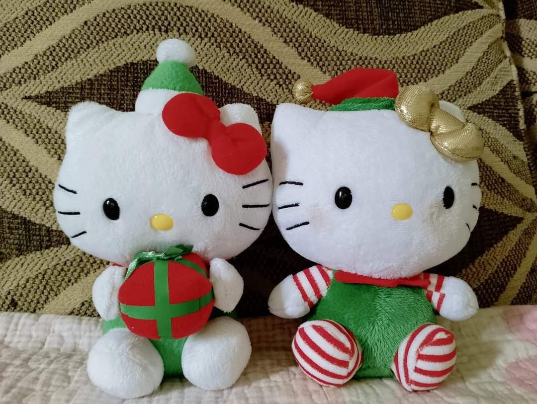 Hello kitty Christmas elf plush, Hobbies & Toys, Toys & Games on Carousell
