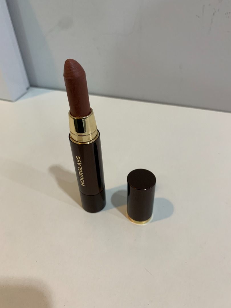 Hourglass | Lipstick Stylo Girl - Influencer, Beauty & Personal Care ...
