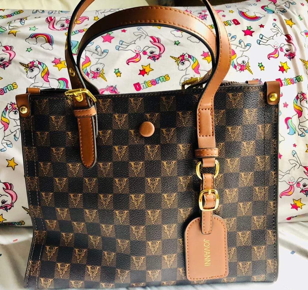 Jovanni, Women's Fashion, Bags & Wallets, Shoulder Bags on Carousell