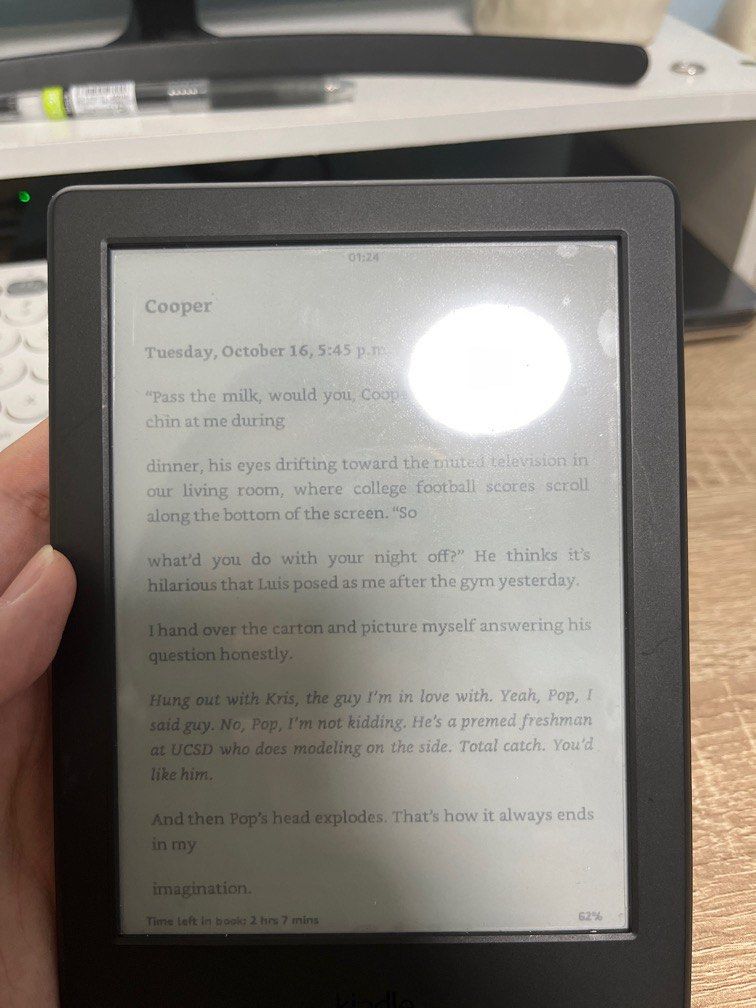 Kindle 8th Gen (basic), Mobile Phones & Gadgets, E-Readers on Carousell