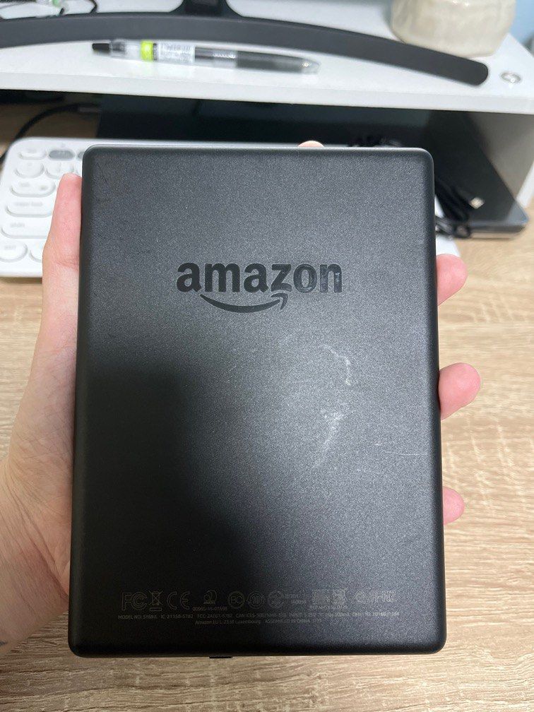 Kindle 8th Gen (basic), Mobile Phones & Gadgets, E-Readers on Carousell